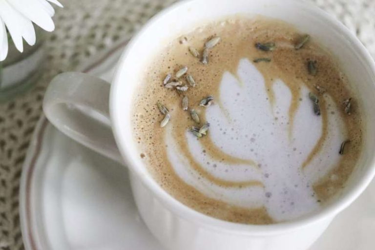 How To Make Gibraltar Coffee At Home (A Complete Brew Guide)