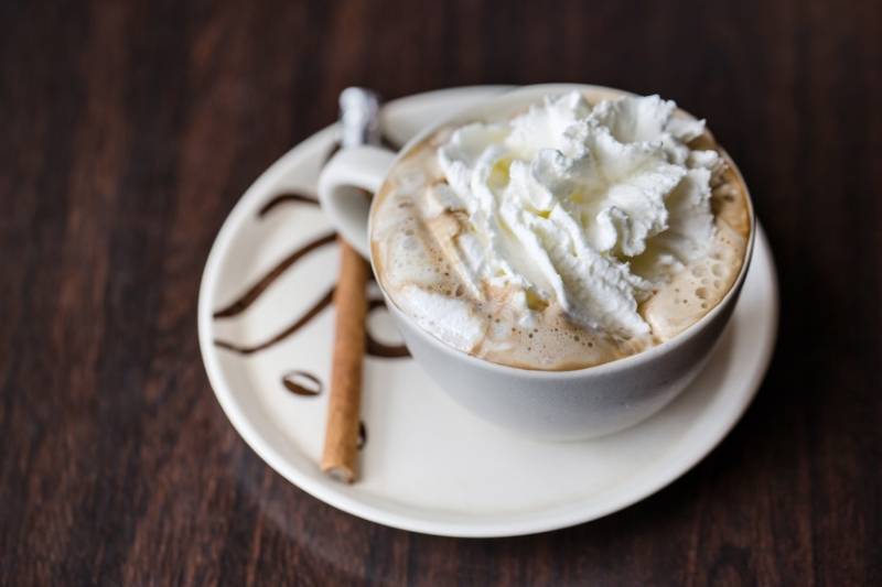 How to Make a Perfect Vienna Coffee (Easy Step-By-Step Guide)