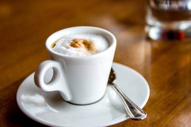 How To Make a Piccolo Coffee At Home (Step-By-Step Guide)