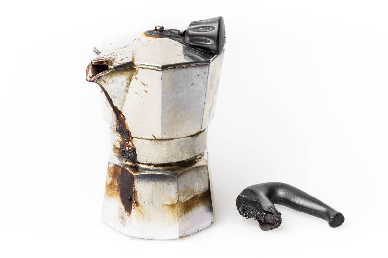 How to Use a Moka Pot: Easy Coffee Brewing Guide