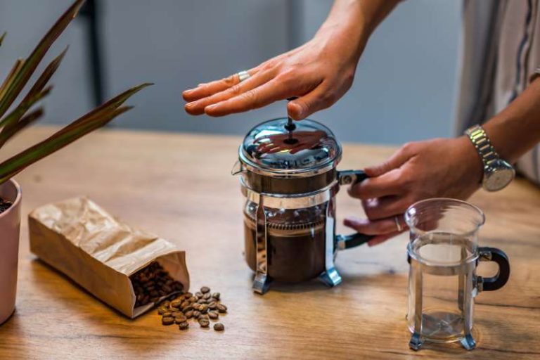 How to Adjust Your Coffee Grinder Settings (Step-by-Step)