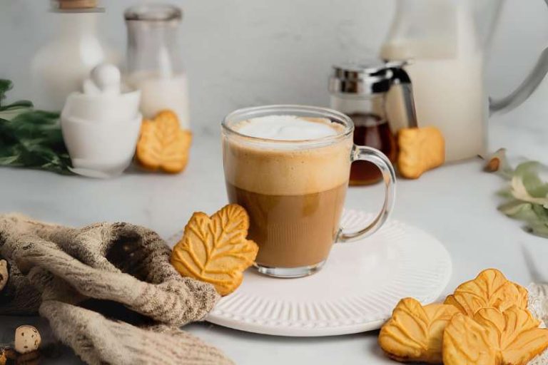 Maple Syrup in Coffee: Benefits, Recipes, and Tips