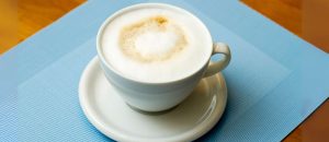 How To Make The Classic Café Con Leche (Easy & Quick Recipe ...