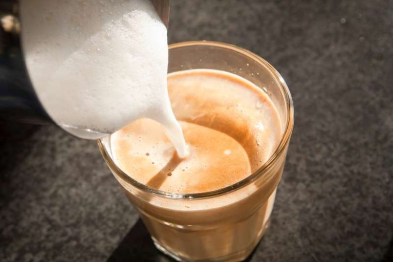 How To Make a Long Black Coffee (Easy & Quick Recipe)