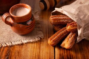 How To Make The Classic Café Con Leche (Easy & Quick Recipe ...