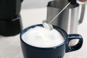 How to Froth Milk with an Espresso Machine (Step-by-Step Guide)