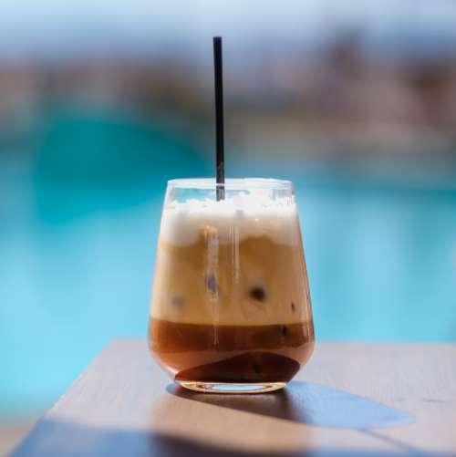 How To Easily Make Freddo Espresso (Greek Iced Coffee)