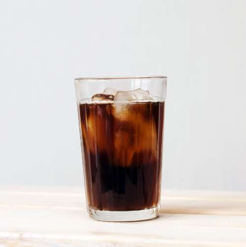 How to Make Japanese Iced Coffee (Easy & Quick Recipe) - coffeevoila.com